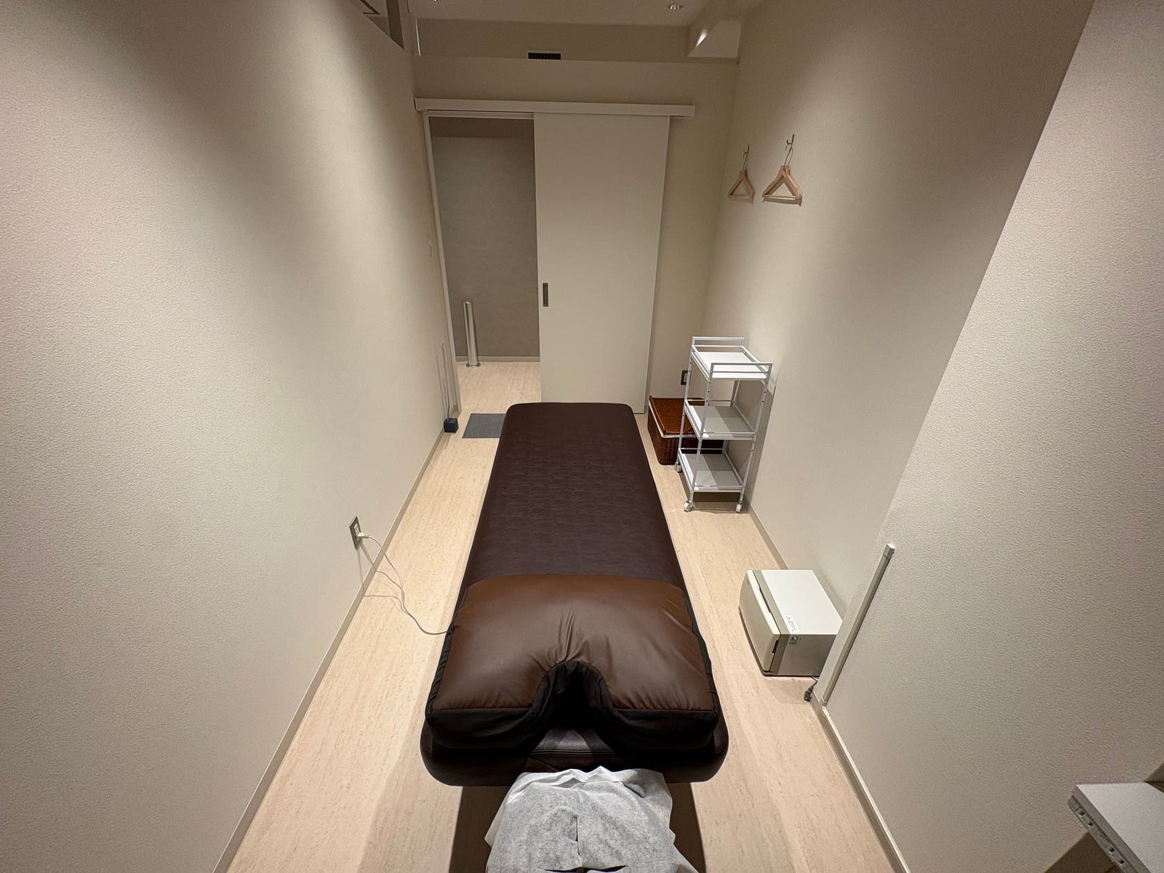 麻布十番駅近！徒歩1分！今話題の設備が充実したリラクゼーション特化のレンタルシェアサロン！受付スタッフ常駐の写真2