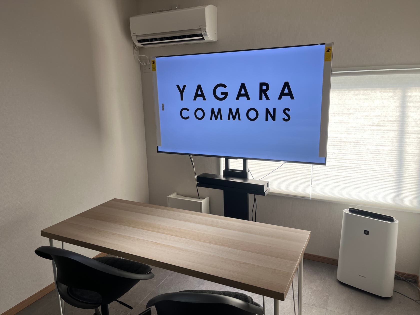 千日前線 北巽駅徒歩5分・なんばから15分｜8名個室・65型モニター｜会議・研修・講座・セミナー｜マルチミーティングルームの写真6