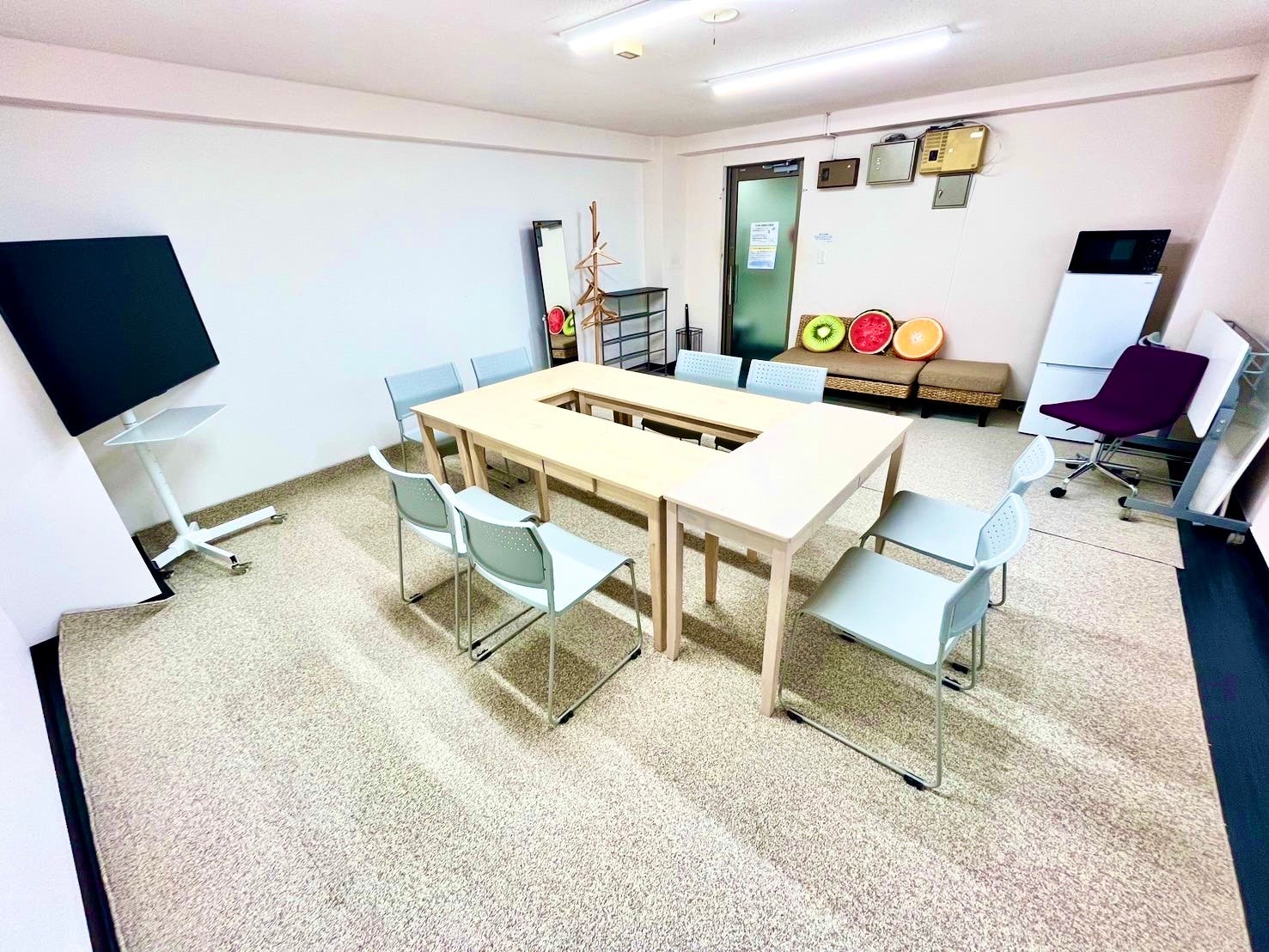 ⭐️新潟駅１分⭐️商談・面接・WEB会議・研修⭐️絨毯敷きで落ち着く空間⭐️1日8,800円＜フルーツ会議室🍋新潟駅前＞の写真5