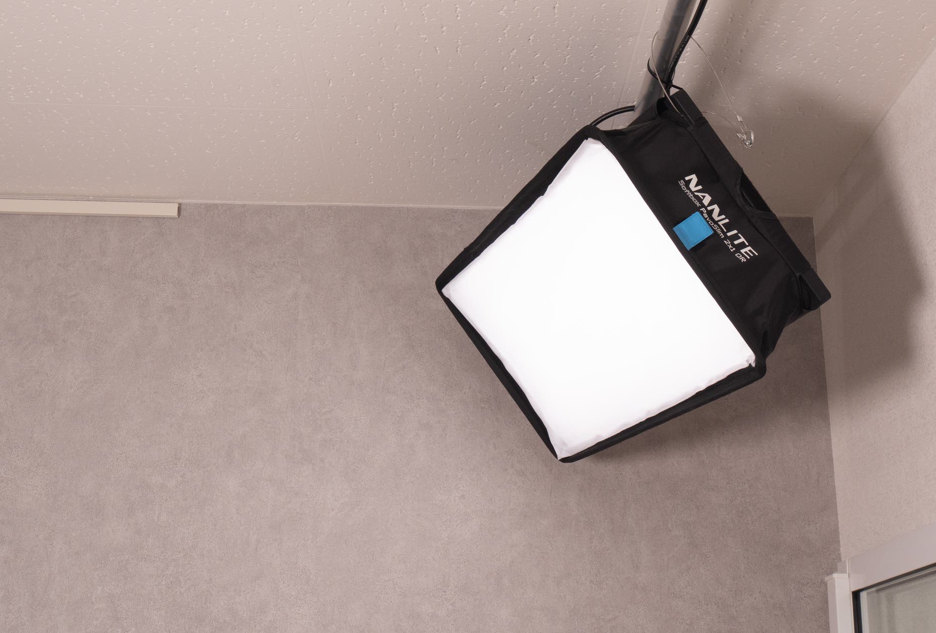 猛暑なし！「自然光風の中庭」で木漏れ日撮影！博多駅徒歩8分！LEDで表情を変える「可変型セット」を備えたスタジオの写真15