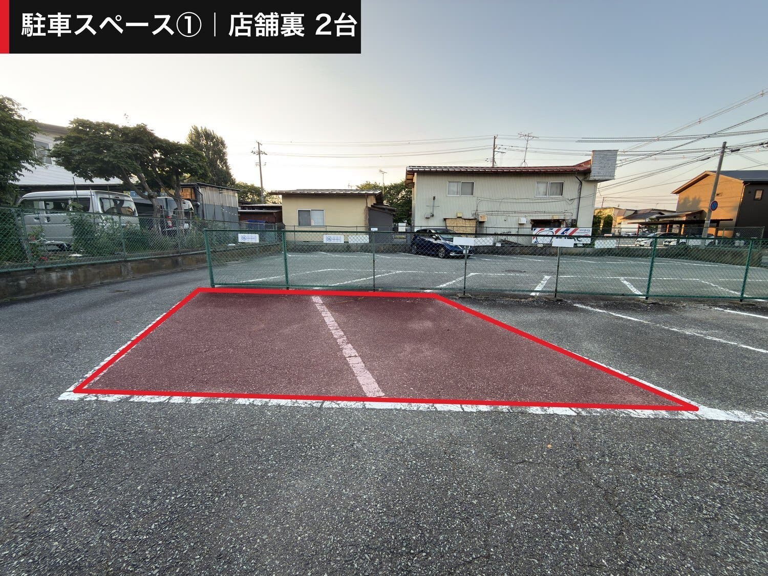 駐車場4台無料！24時間使える完全無人レンタルスタジオ｜大型ミラー完備の写真4