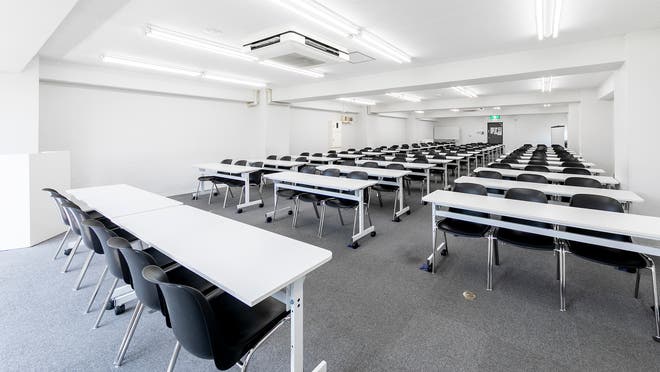 【関内駅徒歩1分】160㎡・最大160名|低価格|備品全て無料|貸し会議室・セミナー会場|レイアウト変更自由の写真5