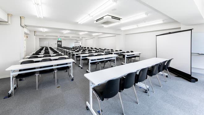 【関内駅徒歩1分】160㎡・最大160名|低価格|備品全て無料|貸し会議室・セミナー会場|レイアウト変更自由の写真6