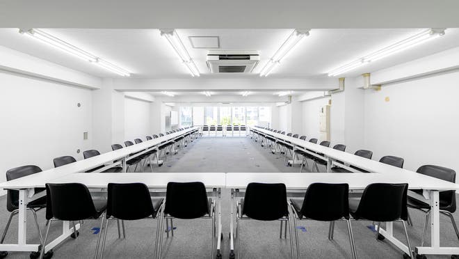 【関内駅徒歩1分】160㎡・最大160名|低価格|備品全て無料|貸し会議室・セミナー会場|レイアウト変更自由の写真7