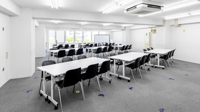 【関内駅徒歩1分】160㎡・最大160名|低価格|備品全て無料|貸し会議室・セミナー会場|レイアウト変更自由の写真15