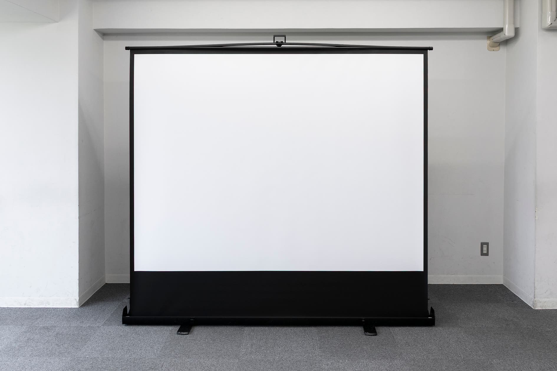 【関内駅徒歩1分】160㎡・最大160名｜低価格｜備品全て無料｜貸し会議室・セミナー会場｜レイアウト変更自由の写真19