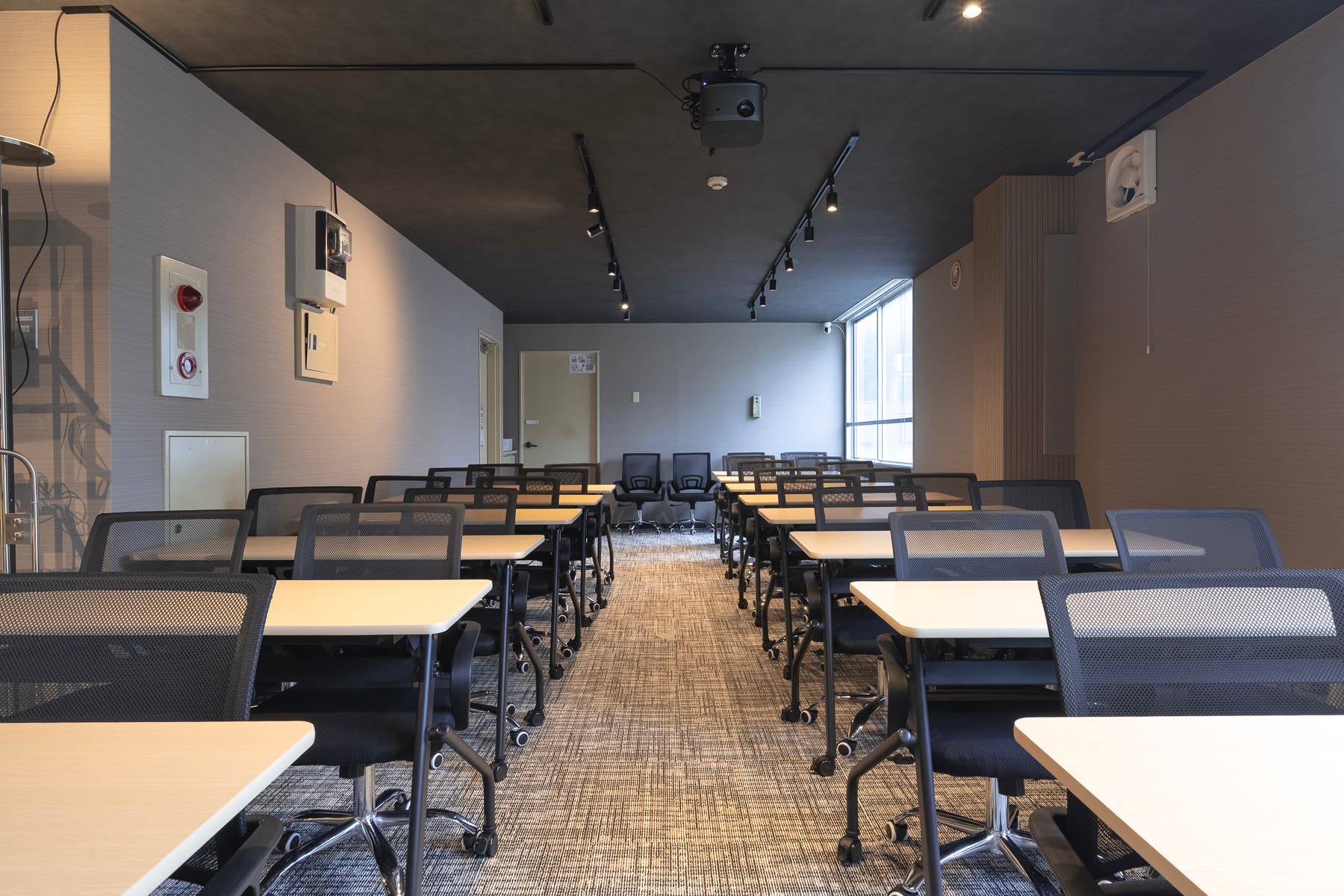 スペモ🏘️駅近✨会議🏢飲み会🍻サテライトオフィス💻撮影🎥セミナー⌨️882_SpemoLOUNGE人形町の写真15