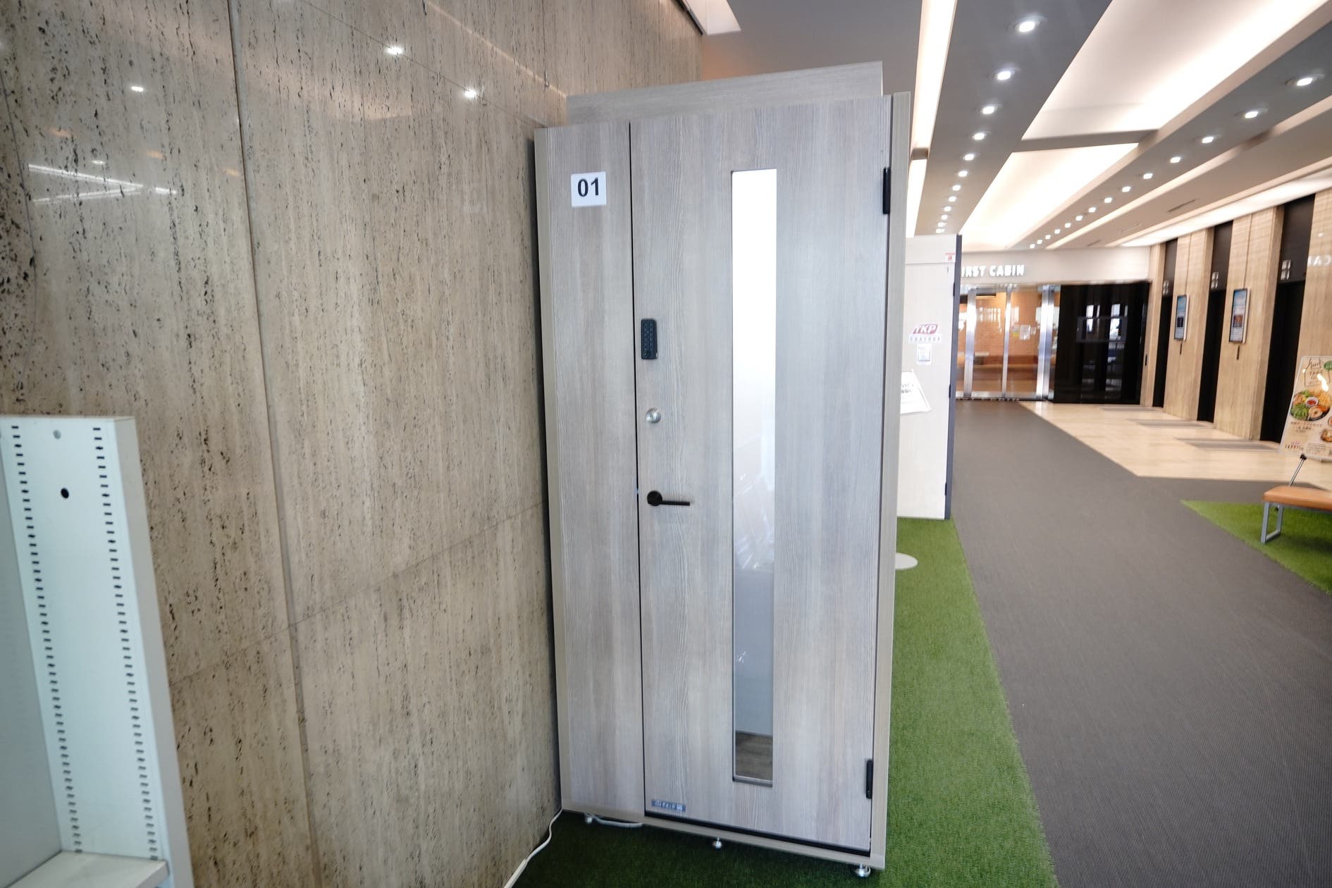 ＜TKPビズ BOX 市ヶ谷カンファレンスセンターNo.2＞1人用個室🚪光回線Wi-Fi📶電源🔌テレワーク/オンライン会議の写真5