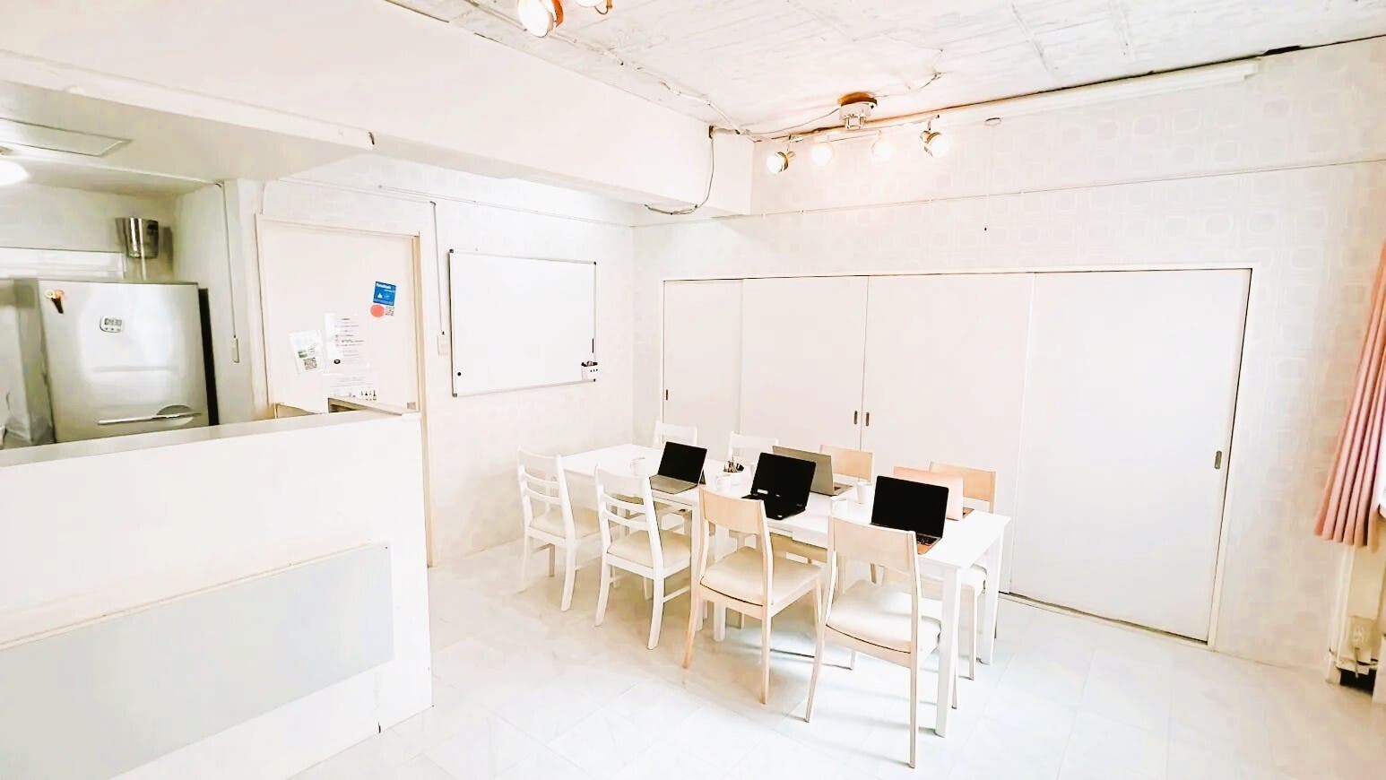 【半蔵門1分】☕コーヒー無料！65型モニター＆高速Wi-Fi完備★会議・テレワーク・懇親会やゲームにも最適！の写真8