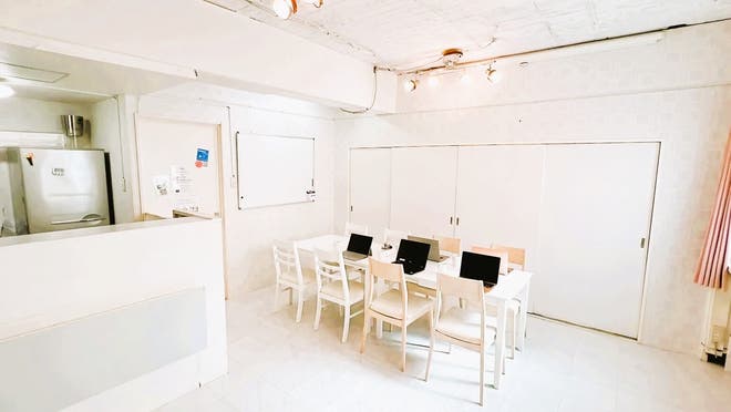 【半蔵門1分】☕コーヒー無料!65型モニター&高速Wi-Fi完備★会議・テレワーク・懇親会やゲームにも最適!の写真8