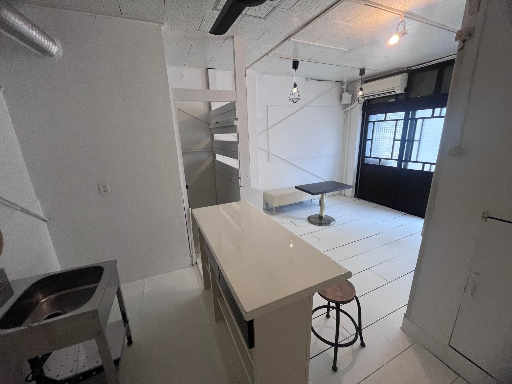 【路面店！屋上使用もOK！】日本橋駅徒歩１０分のポップアップも開けちゃうフリースペース！の写真4