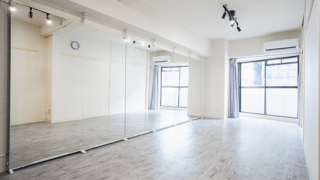 オープン価格✨駅近3分🚶大型鏡🪞ダンス💃撮影📸ヨガ🧘レッスン大歓迎🎭推活、着替えにも!の写真12