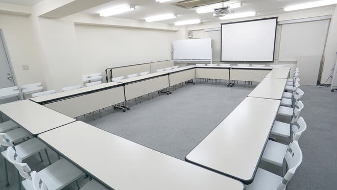 名古屋駅2分×最大50名×24時間 プロジェクターなど備品無料の会議室ルームA(スぺマ)の写真3