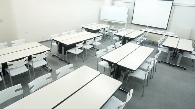 名古屋駅2分×最大50名×24時間 プロジェクターなど備品無料の会議室ルームA(スぺマ)の写真5