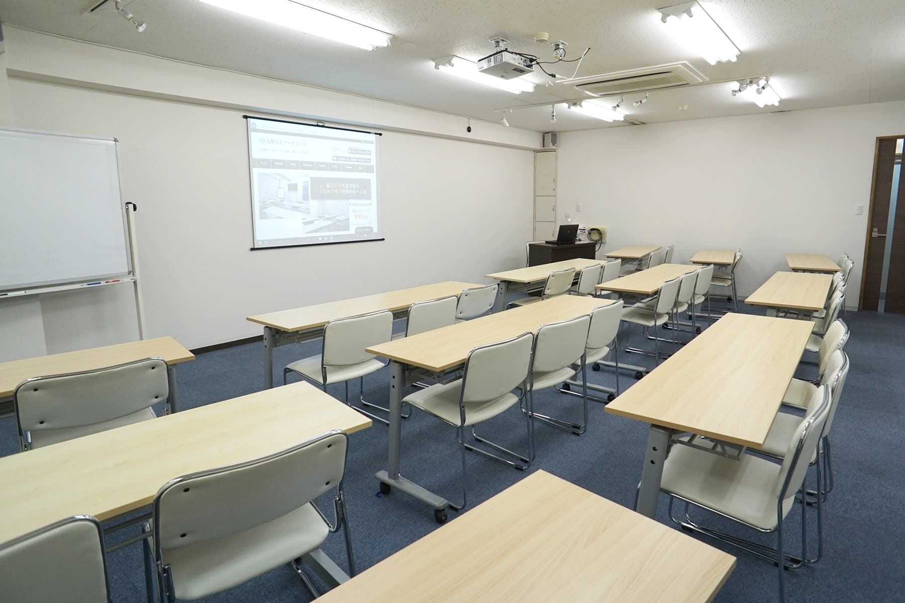 名古屋駅２分☆最大３６名×駅近×24時間365日ご利用可能☆Wi-Fi無料『名駅セミナーオフィス』会議室ルームCの写真1