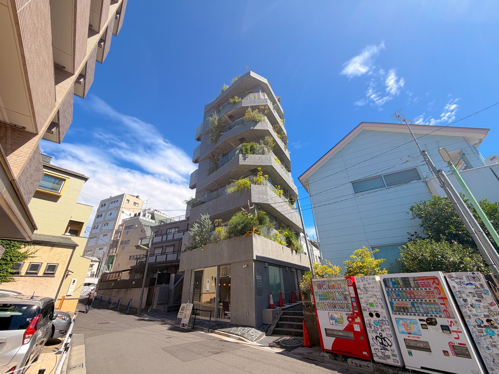 【下北沢駅徒歩1分｜24時間営業｜2PSブース】防音完全個室／31.5型モニター／充電／web商談・面接・MTG・テレワーク等の写真22