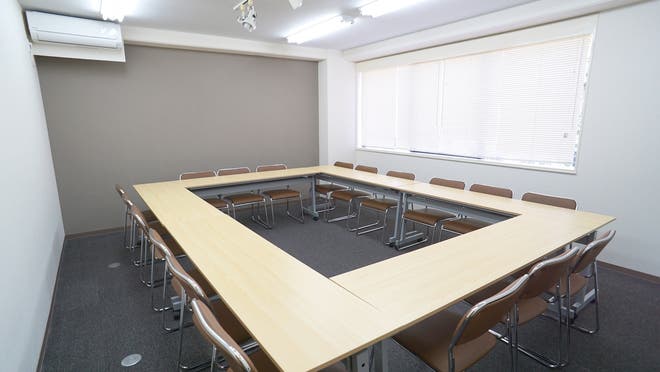 名古屋駅2分 スクール18名でプロジェクター等備品無料の会議室ルームE【スペマ】の写真5