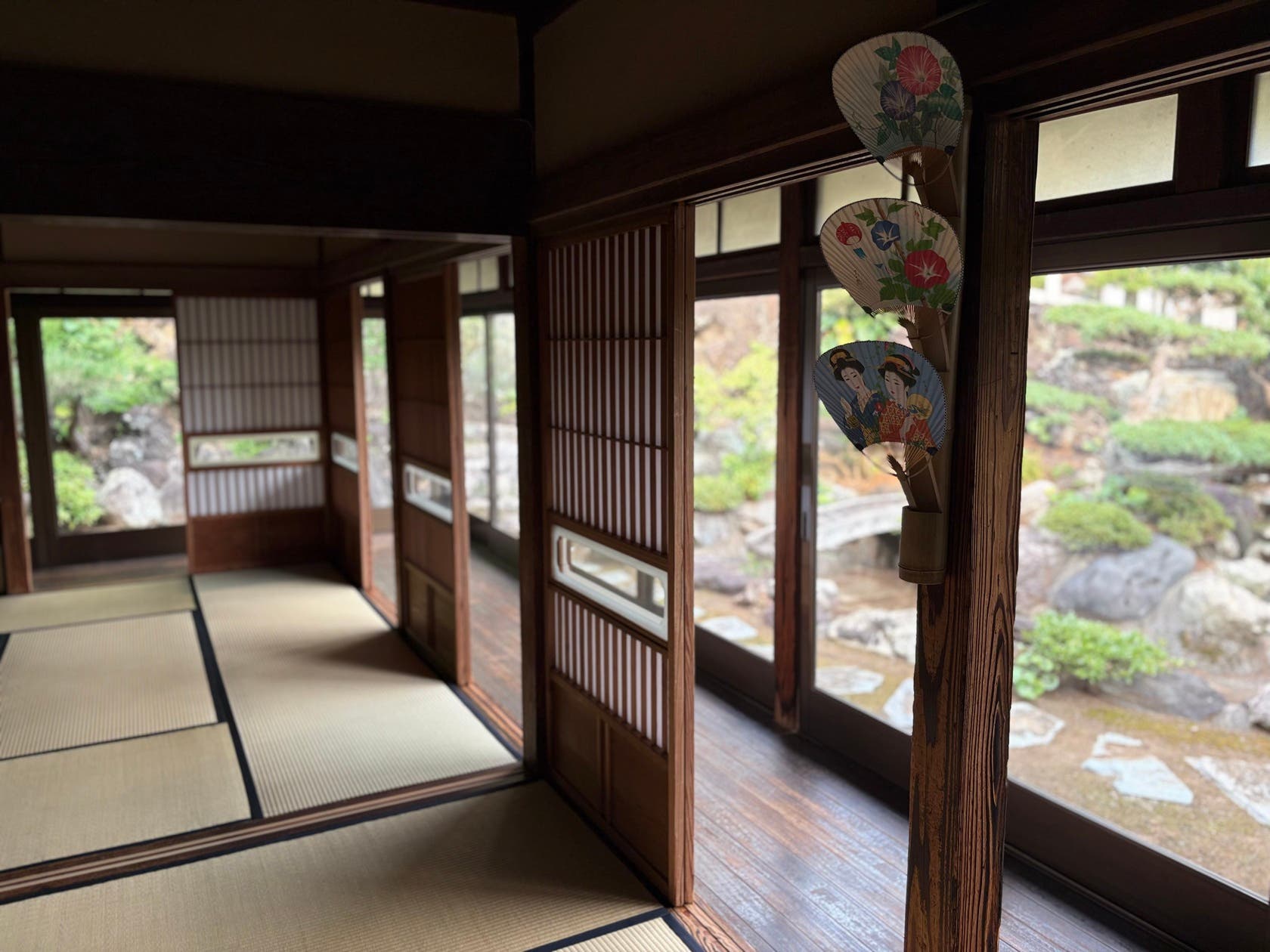 ■無料駐車場あり■築100年の【ちとせの平屋】｜約75㎡の和空間と庭がつくる静かな世界に、優しく差し込む自然光。の写真10