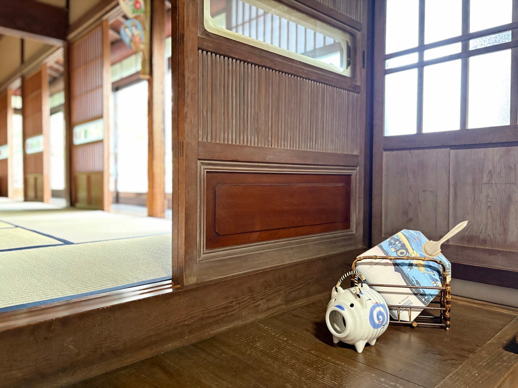 ■無料駐車場あり■築100年の【ちとせの平屋】｜約75㎡の和空間と庭がつくる静かな世界に、優しく差し込む自然光。の写真13