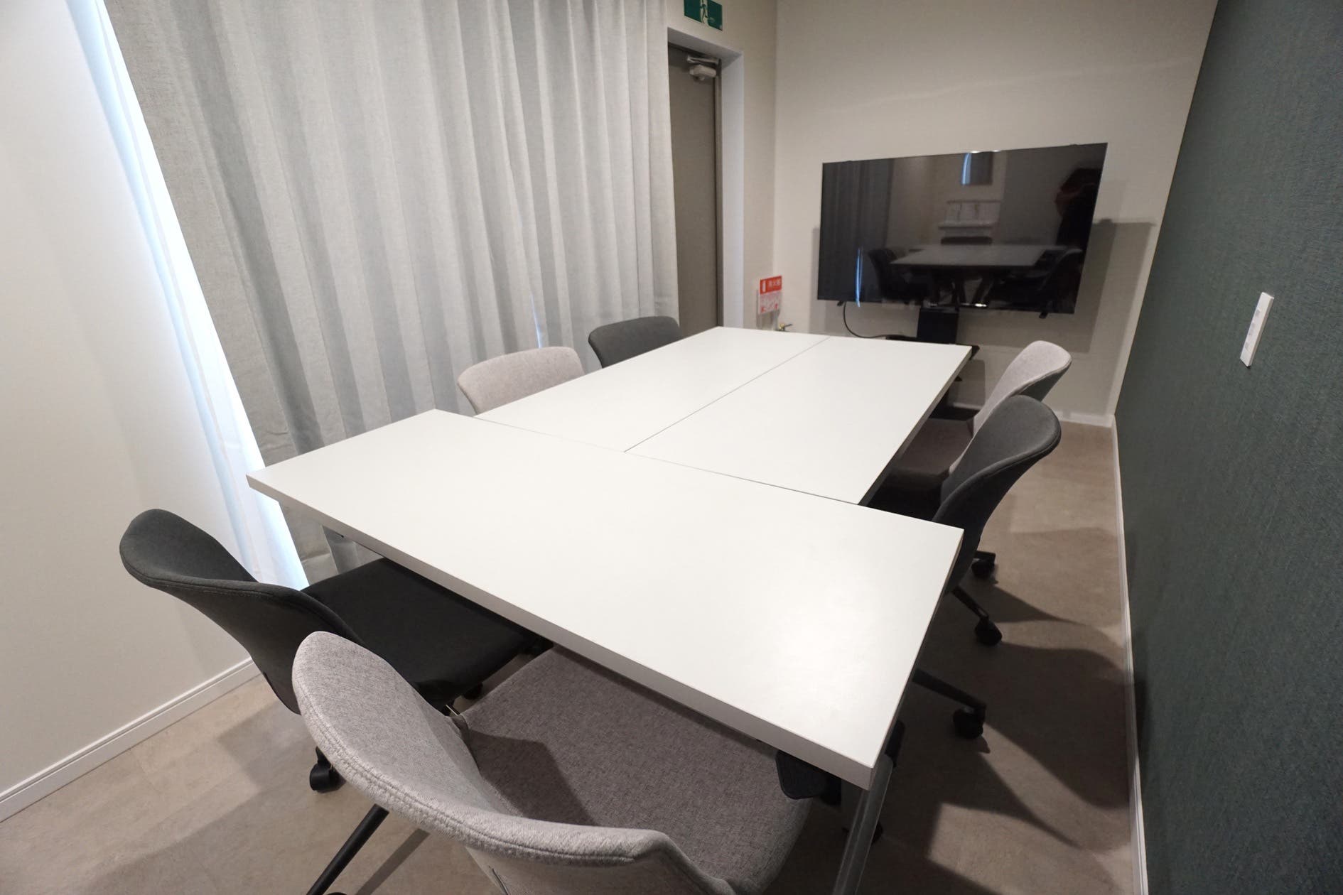 ＜AddROOM神戸東灘 ROOM2＞高架下のレンタルスペース🏠ワークスペース会議室☕️会議/打ち合わせ/商談/ワークショップの写真5