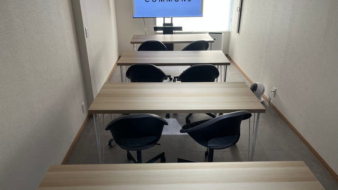 千日前線 北巽駅徒歩5分・なんばから15分|8名個室・65型モニター|会議・研修・講座・セミナー|マルチミーティングルームの写真8