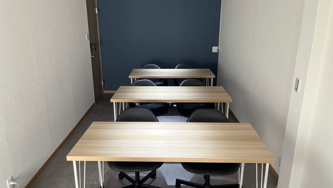 千日前線 北巽駅徒歩5分・なんばから15分|8名個室・65型モニター|会議・研修・講座・セミナー|マルチミーティングルームの写真12