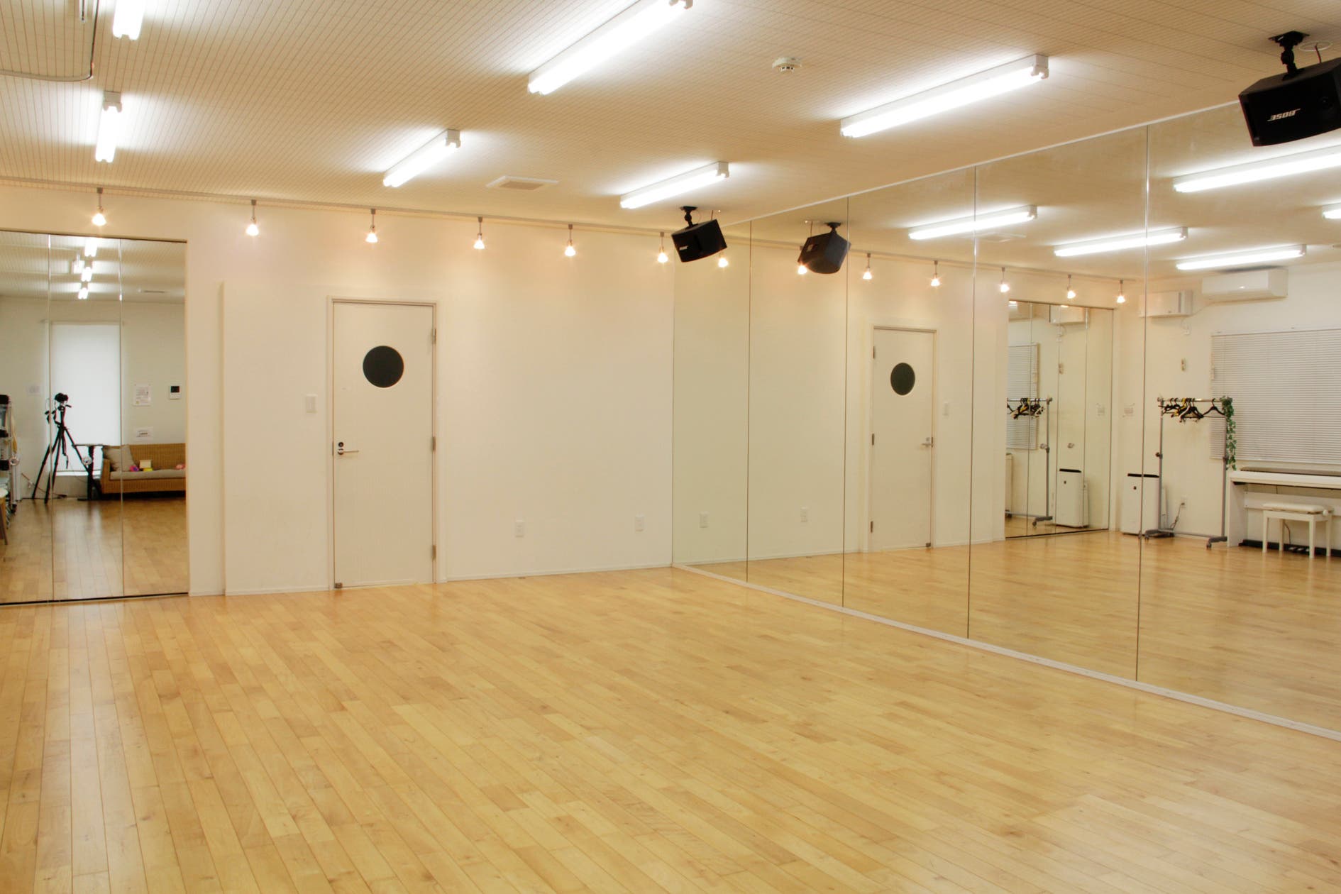 閑静な住宅街の癒されスタジオの写真1