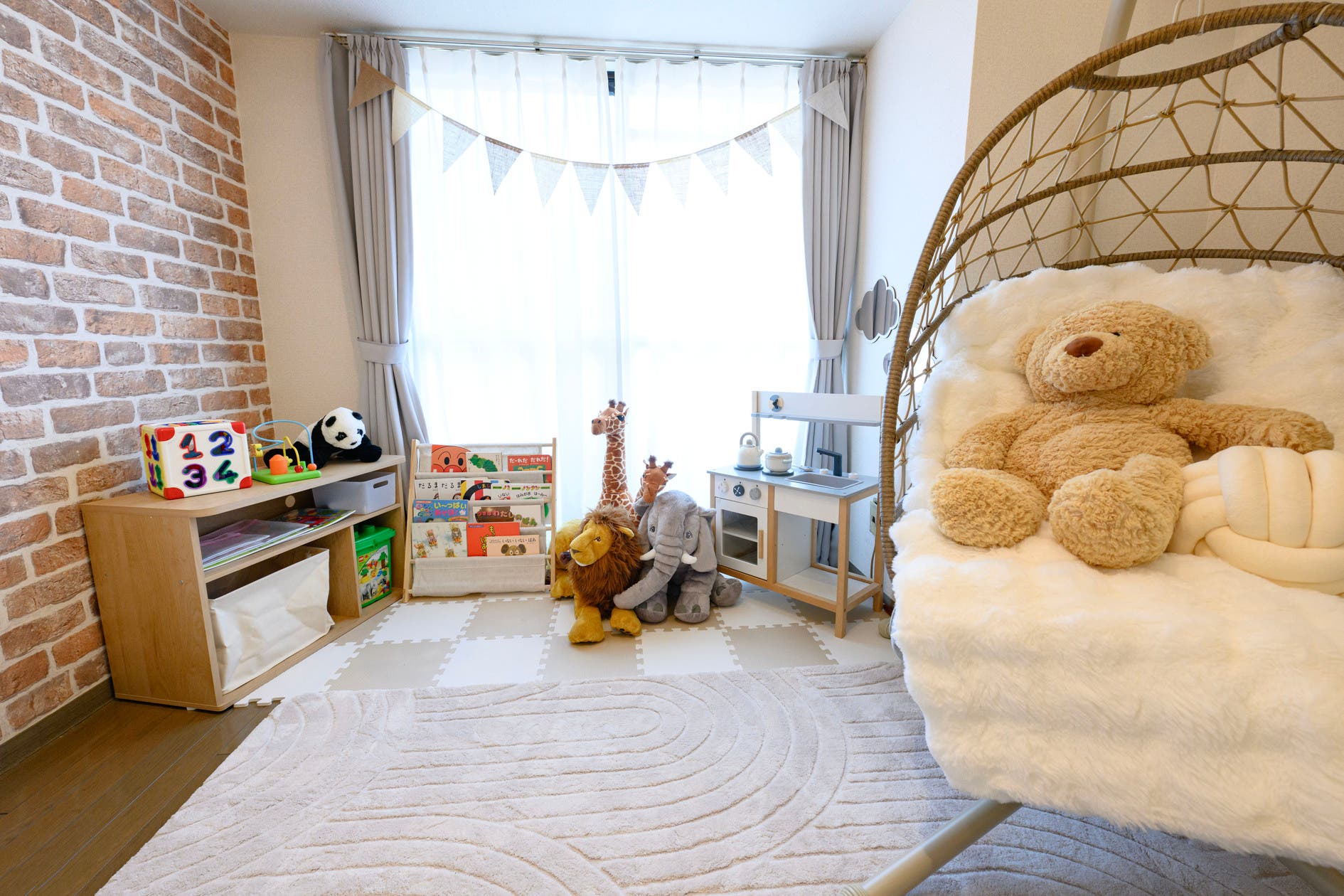 ✨ママ会／女子会大人気🥂大迫力100㌅鑑賞会／Switch🎮お子様グッズ🧸大学寄書きノート🤍写真映えハンギングチェア📸の写真3