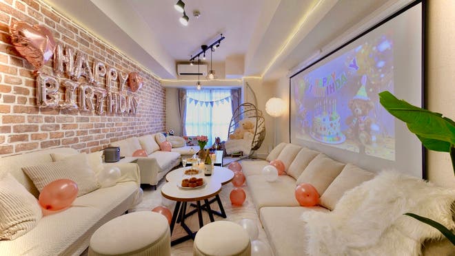 ✨ママ会/女子会大人気🥂大迫力100㌅鑑賞会/Switch🎮お子様グッズ🧸大学寄書きノート🤍写真映えハンギングチェア📸の写真5