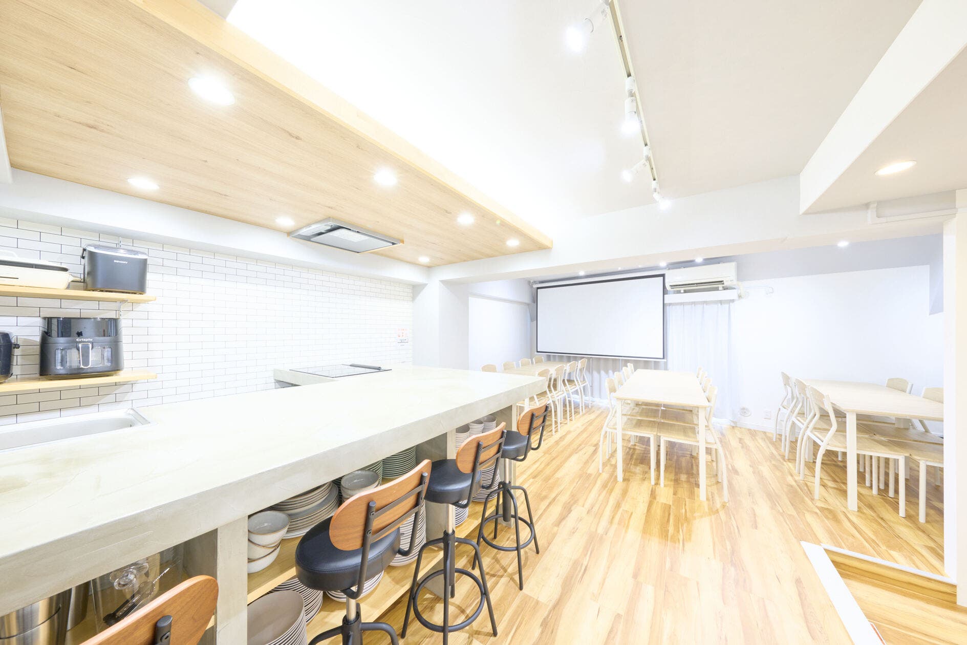 リノスぺキッチン神田岩本町🍳レンタルキッチン｜料理・女子会・打ち上げ・歓送迎会・パーティー・商品撮影物撮りの写真6