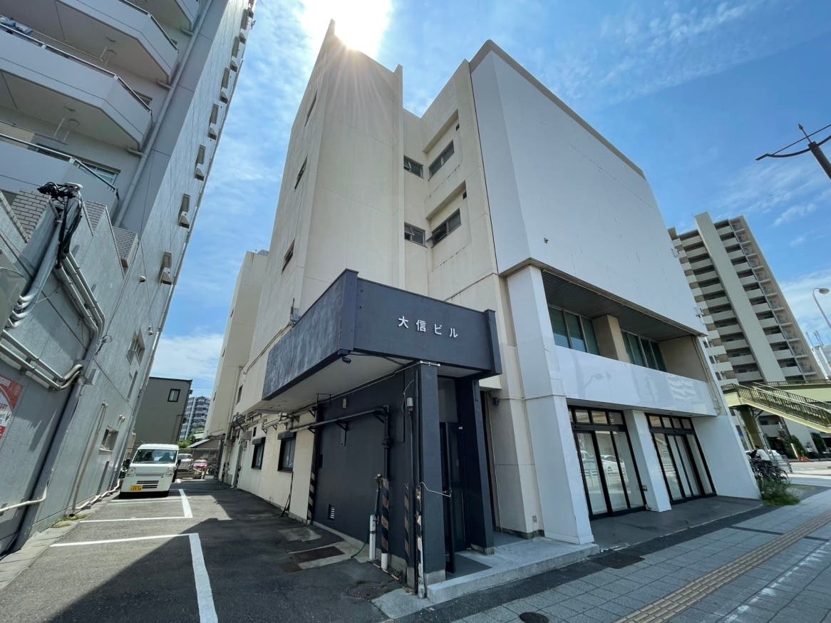 最大34名対応｜会議・研修・セミナーに最適な貸し会議室の写真8