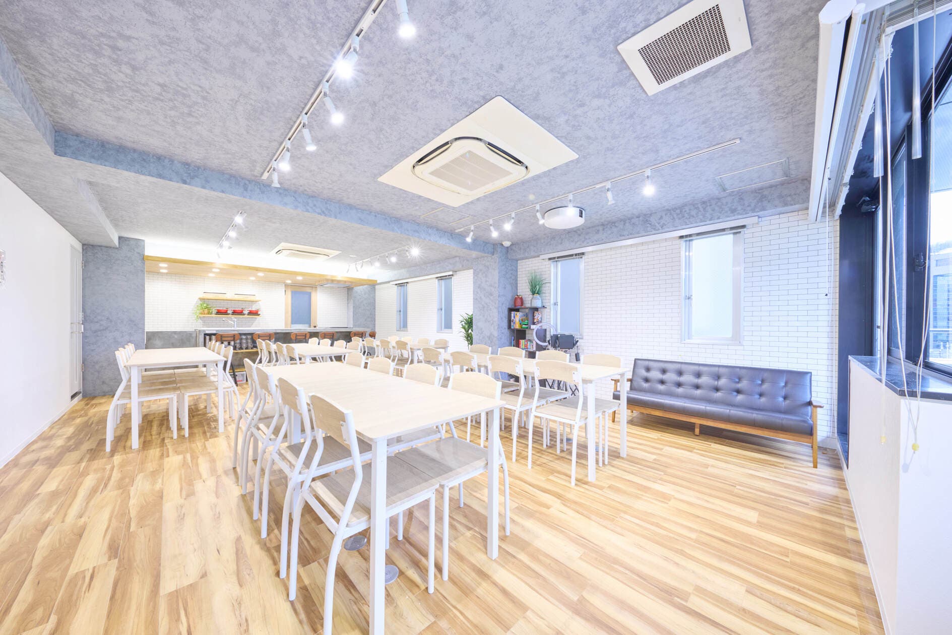 リノスぺキッチン神保町ヴァンサンク🍳レンタルキッチン｜料理・女子会・打ち上げ・歓送迎会・パーティー・商品撮影物撮りの写真1