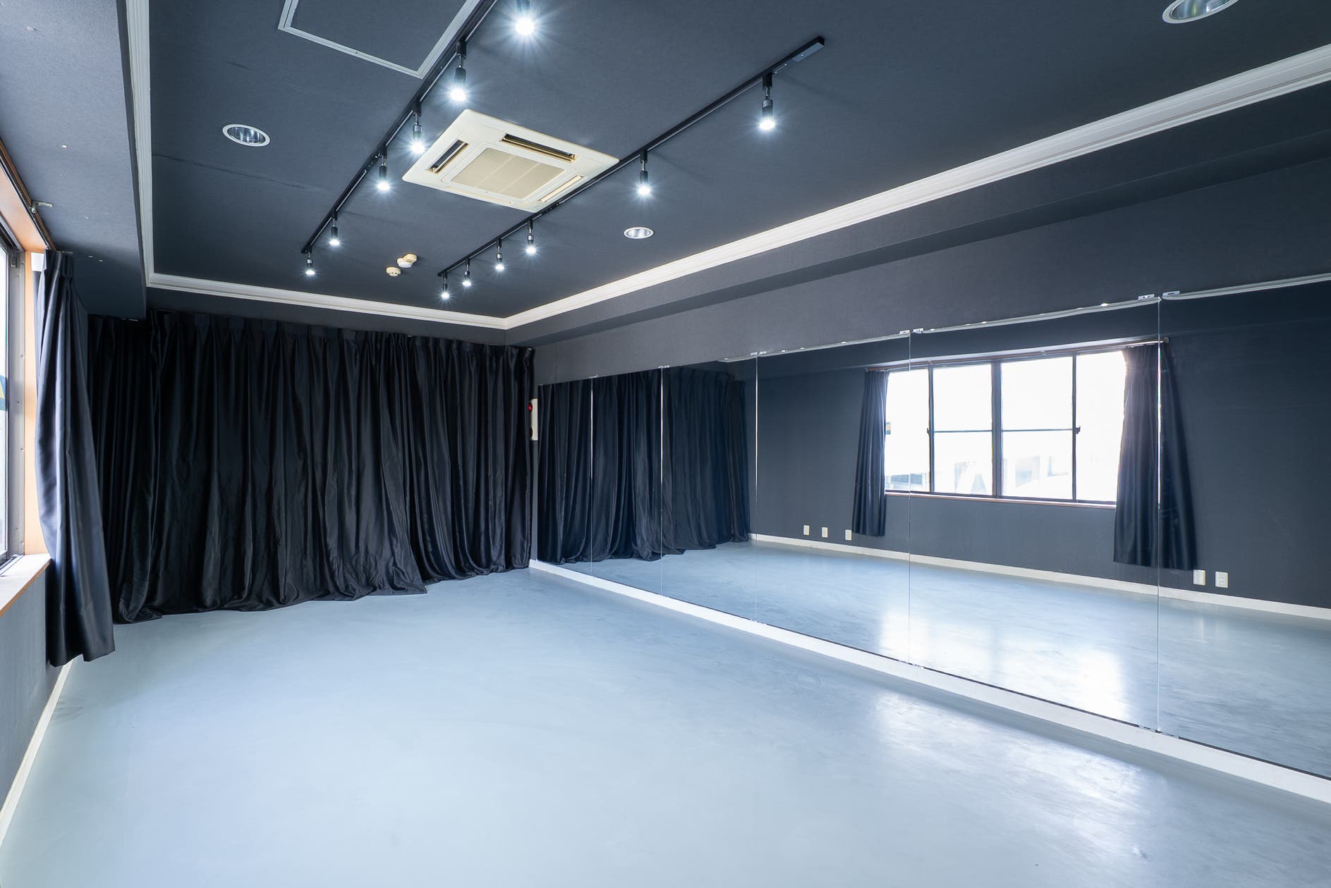 【 栄駅徒歩6分］ダンスができるレンタルスタジオ【24時間営業】の写真8