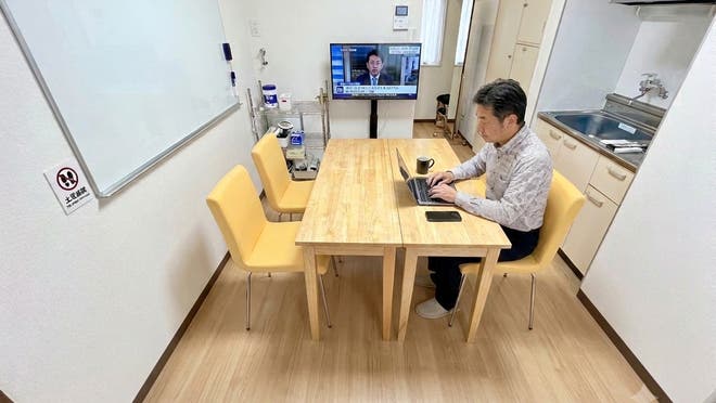 ⭐️WEB会議・勉強会・面談に⭐️11F最上階の静かな空間⭐️エレベーター完備⭐️<オレンジ会議室🍊広島駅前>の写真4