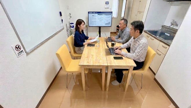 ⭐️WEB会議・勉強会・面談に⭐️11F最上階の静かな空間⭐️エレベーター完備⭐️<オレンジ会議室🍊広島駅前>の写真3