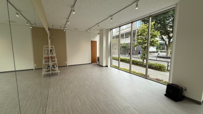 【二子玉川駅徒歩2分】 24.08㎡/ダンスやヨガ等の各種運動に適した自然光の入るスタジオルーム(ルービー二子玉川 room3)の写真4