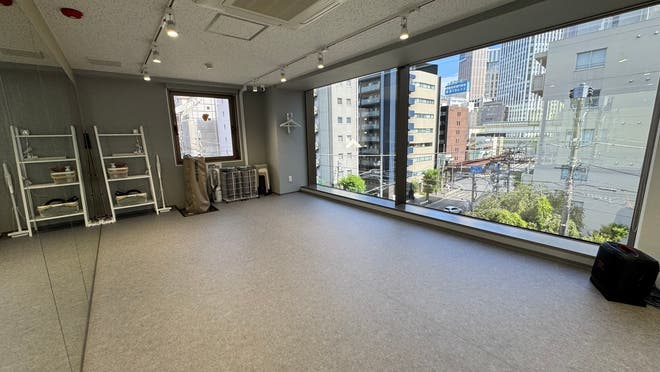 【横浜駅徒歩5分】19.8㎡/ダンスやヨガ等の運動に適したスタジオルーム。レッスン等にも活用可能です(ルービー横浜 room8)の写真5