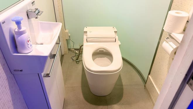 Bar店舗完全貸切/着座26席/カラオケ無料/飲み放題/東梅田駅徒歩圏内の写真6