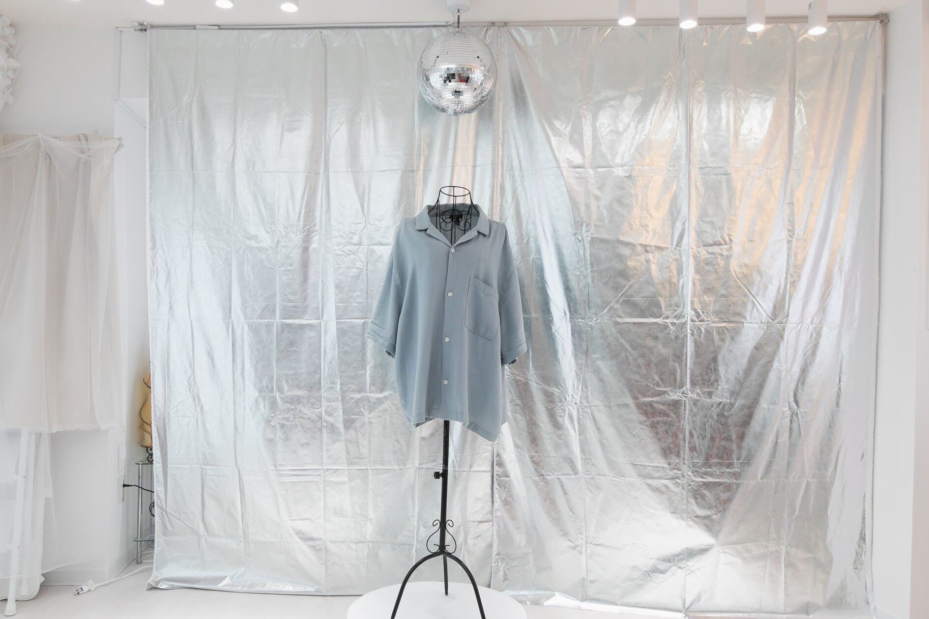 銀幕(235cm×150cm)2枚の画像1