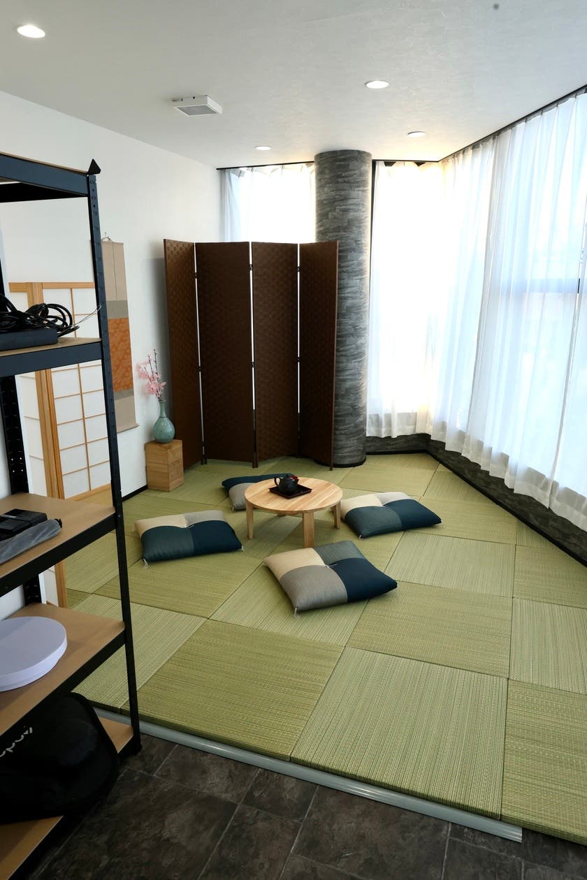 【京都・南区】自然光×和室×4色背景紙｜撮影・茶会・ワークショップに使える貸切空間の写真3
