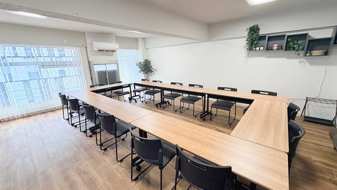 NEW OPEN 名古屋駅徒歩4分|最大35名|フルリノベーション|土足利用可|24H可|会議|セミナー|塾|各種パーティーの写真9