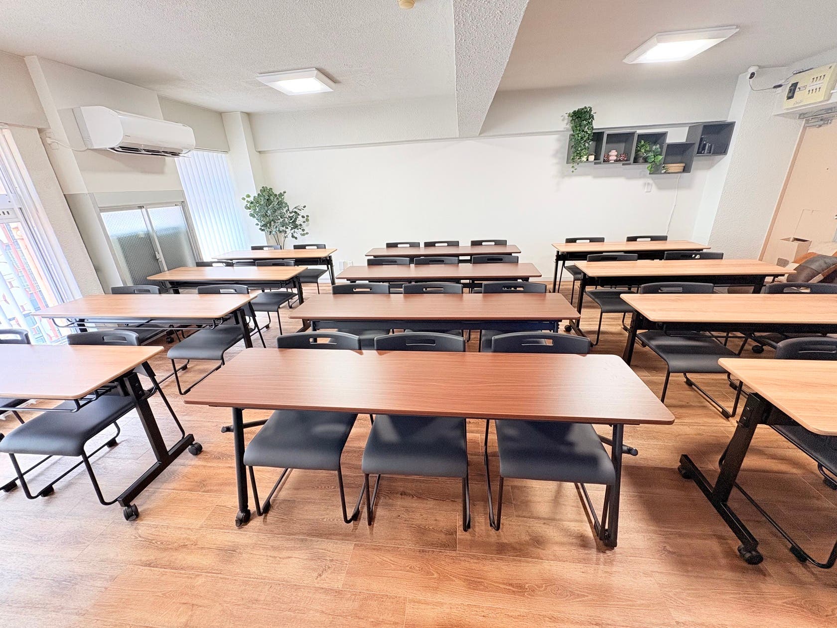 NEW OPEN 名古屋駅徒歩4分｜最大35名｜フルリノベーション｜土足利用可｜24H可｜会議｜セミナー｜塾｜各種パーティーの写真14
