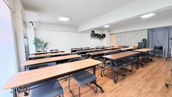 NEW OPEN 名古屋駅徒歩4分|最大35名|フルリノベーション|土足利用可|24H可|会議|セミナー|塾|各種パーティーの写真5