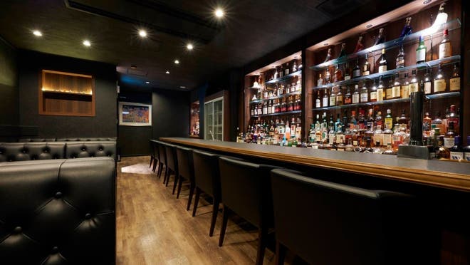 【BAR JUWA】オーセンティックバー。桜木町駅徒歩5分!日ノ出町駅徒歩4分!飲食持込OK!ボドゲ会・オフ会・推し活に。の写真1