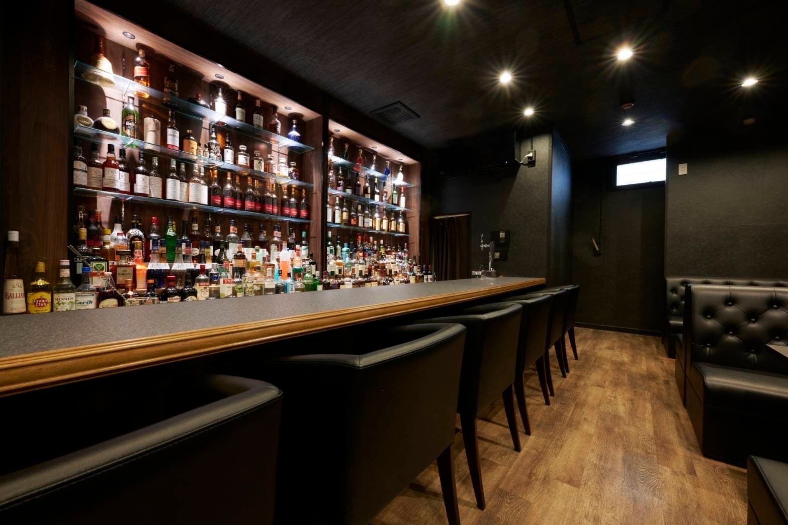 【BAR JUWA】オーセンティックバー。桜木町駅徒歩5分！日ノ出町駅徒歩4分！飲食持込OK！ボドゲ会・オフ会・推し活に。の写真2