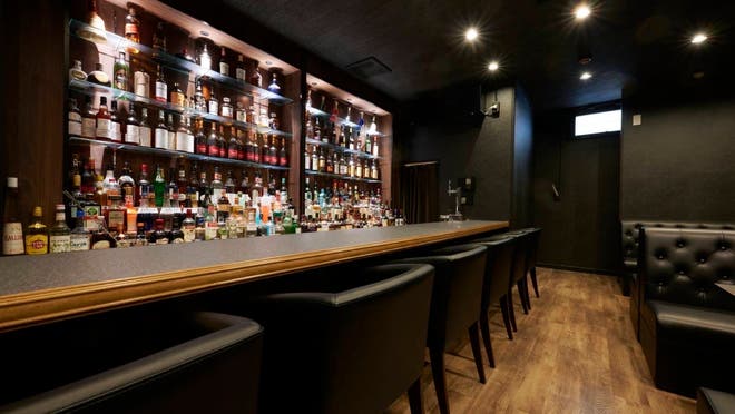 【BAR JUWA】オーセンティックバー。桜木町駅徒歩5分!日ノ出町駅徒歩4分!飲食持込OK!ボドゲ会・オフ会・推し活に。の写真2