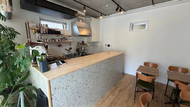 ワークショップ、教室、撮影、展示、ポップアップショップなど、少人数でのイベントにご利用いただけるカフェスペースの写真1