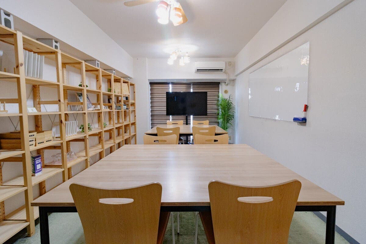 【高田馬場駅徒歩2分🚶！定員8名✨】ふれあい貸し会議室 高田馬場H（旧 ワークス研究所＠高田馬場Lounge）の写真7