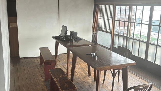 京都の有名な銭湯カフェの2階の写真3