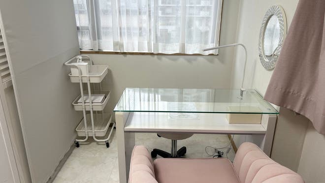 《NEW🎉》【渋谷駅徒歩3分】エリアで希少なネイル専用レンタルサロン✨|女性専用|毎日スタッフ清掃|ゴミ捨て無料|の写真2